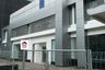 Gedung Ex Showroom Mobil & Bengkel Resmi, Posisi Hook Di Pondo Indah 📌 ...