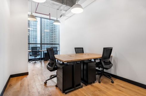 Ruang kantor pribadi berlayanan lengkap untuk Anda dan tim di Signature ...