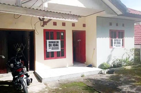 3 Bedrooms House in Alung Banua, North Sulawesi RP 350,000,000 | Dot ...