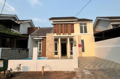 4 Bedrooms House in Cileungsi, West Java RP 850,000,000 | Dot Property
