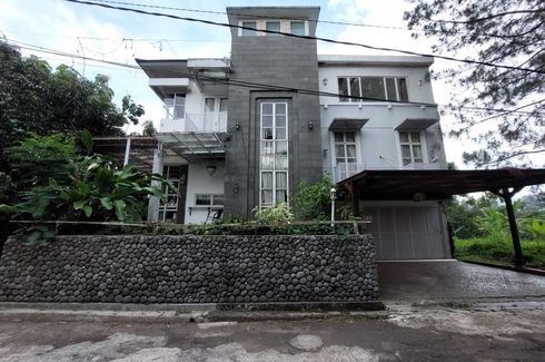 4 Bedrooms House in Dago, West Java RP 3.05 billion | Dot Property