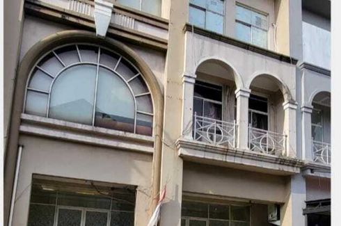 Retail Space in Jaka Sampurna, West Java RP 148,000,008 | Dot Property