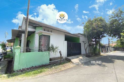 3 Bedrooms House in Sumber, West Java RP 950,000,000 | Dot Property