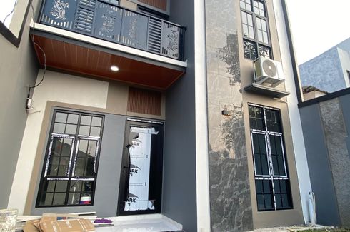 3 Bedrooms House in Cileungsi, West Java RP 575,000,000 | Dot Property