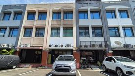 Retail Space in Pegangsaan Dua, Jakarta RP 6.5 billion | Dot Property