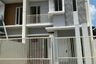 Rumah Bendul Merisi, New Minimalis, Siap Huni, Row 2 Mobil 📌 Rumah ...