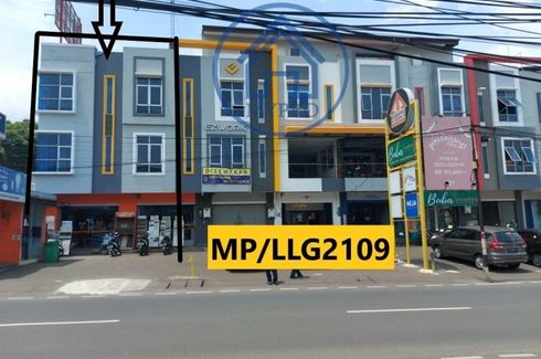 Ruko 2 gandeng Condet,pinggir jalan raya,LELANG,harga 7M nett 📌 ...