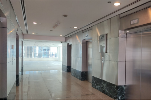Warm Shell Office Space for Lease in Makati City with an area of 1773 ...