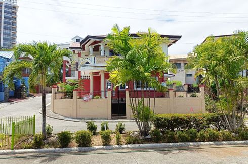 Newly Renovated Spacious 4 Bedrooms House in Primavera Hills 📌 House ...