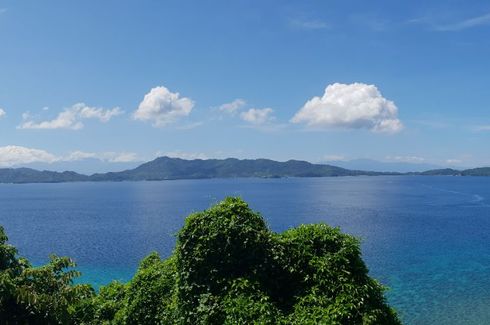 HILLSIDE LOT OVERLOOKING BALAYAN BAY & SOMBRERO ISLAND FOR SALE ...