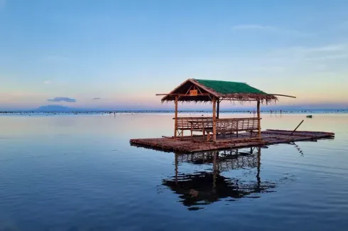 Santorini Inspired Oktowaves Hotel in Nasugbu Batangas 📌 Hotel / Resort ...