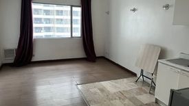 Studio Type Condo Unit for Rent in Paranaque 📌 Condo for rent in Metro ...
