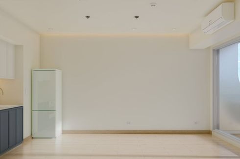 Preselling Beachfront Studio Condominium For Sale Located in Santa Ana ...