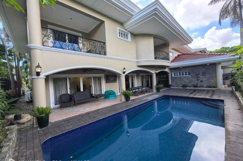 North Town Homes 5BR House 831sqm Pool 4-car Maids Driver Cabancalan 📌 ...