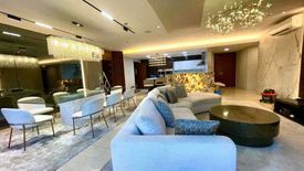 4 BEDROOM FOR LEASE- THE SUITES AT ONE BONIFACIO HIGH STREET 📌 Condo ...