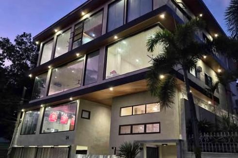 6BR House for sale in Quezon City *Brgy. Pasong Tamo 📌 House for sale ...