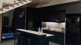 6BR House for sale in Quezon City *Brgy. Pasong Tamo 📌 House for sale ...