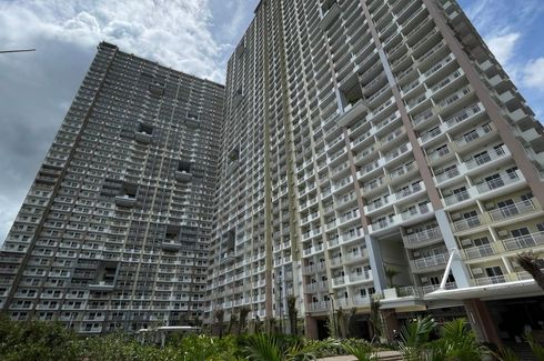 2 Bedroom Condo with Parking For Sale Infina Towers Near Ateneo and UP ...